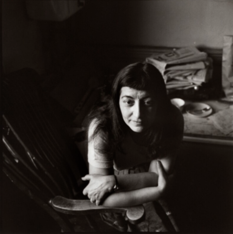 Ida Kar: el lado íntimo de la fotografía bohemia