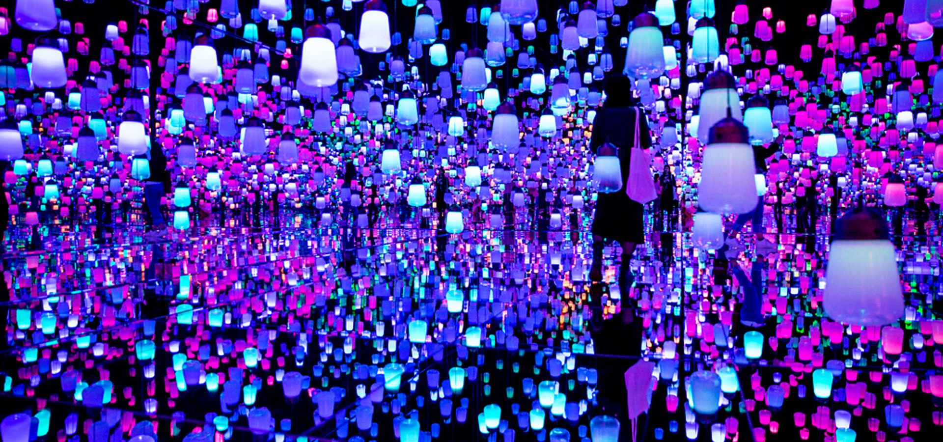 Recorre algunas habitaciones del primer museo digital de Tokyo ...