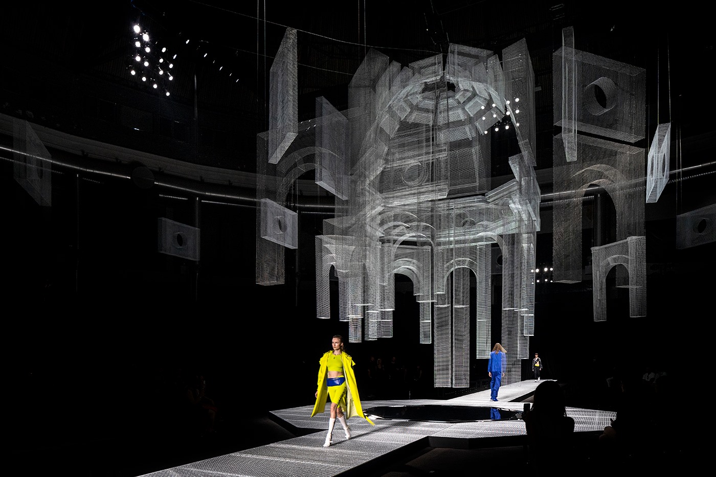 edoardo-tresoldi-1.jpg (1400×933)-花瓣网